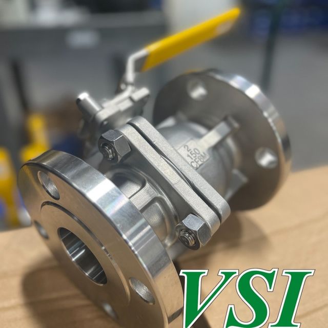 The VSI Series 7200 flanged full port ball valve features a two piece ...